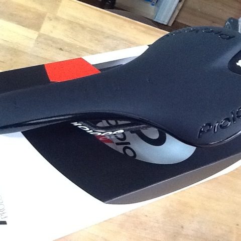 前乗りに快適なサドル prologo ZERO TRI PAS TIROX | Climb cycle sports