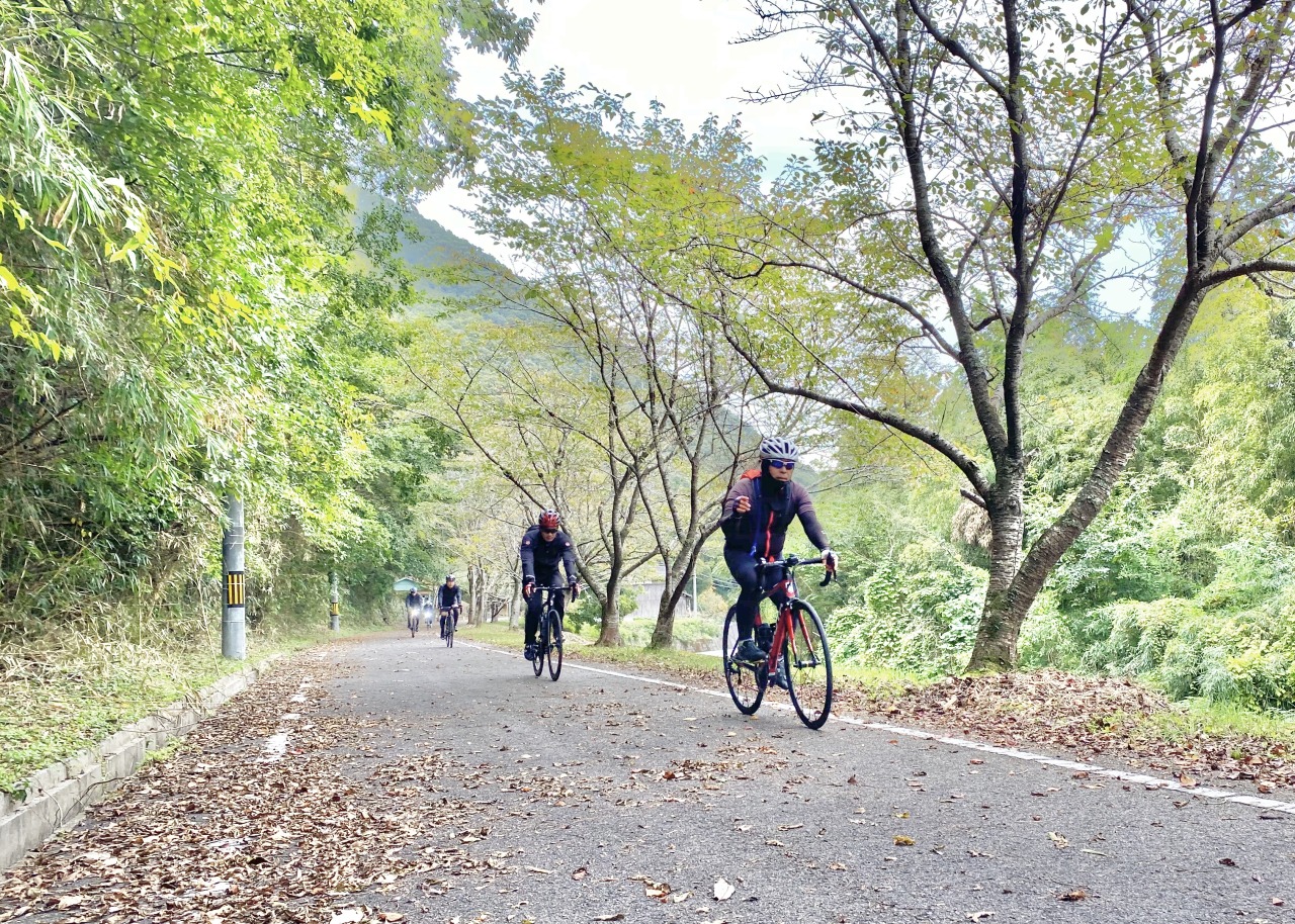 D2511FFF-3B78-48B8-80D5-618A5CBE47AC | Climb cycle sports