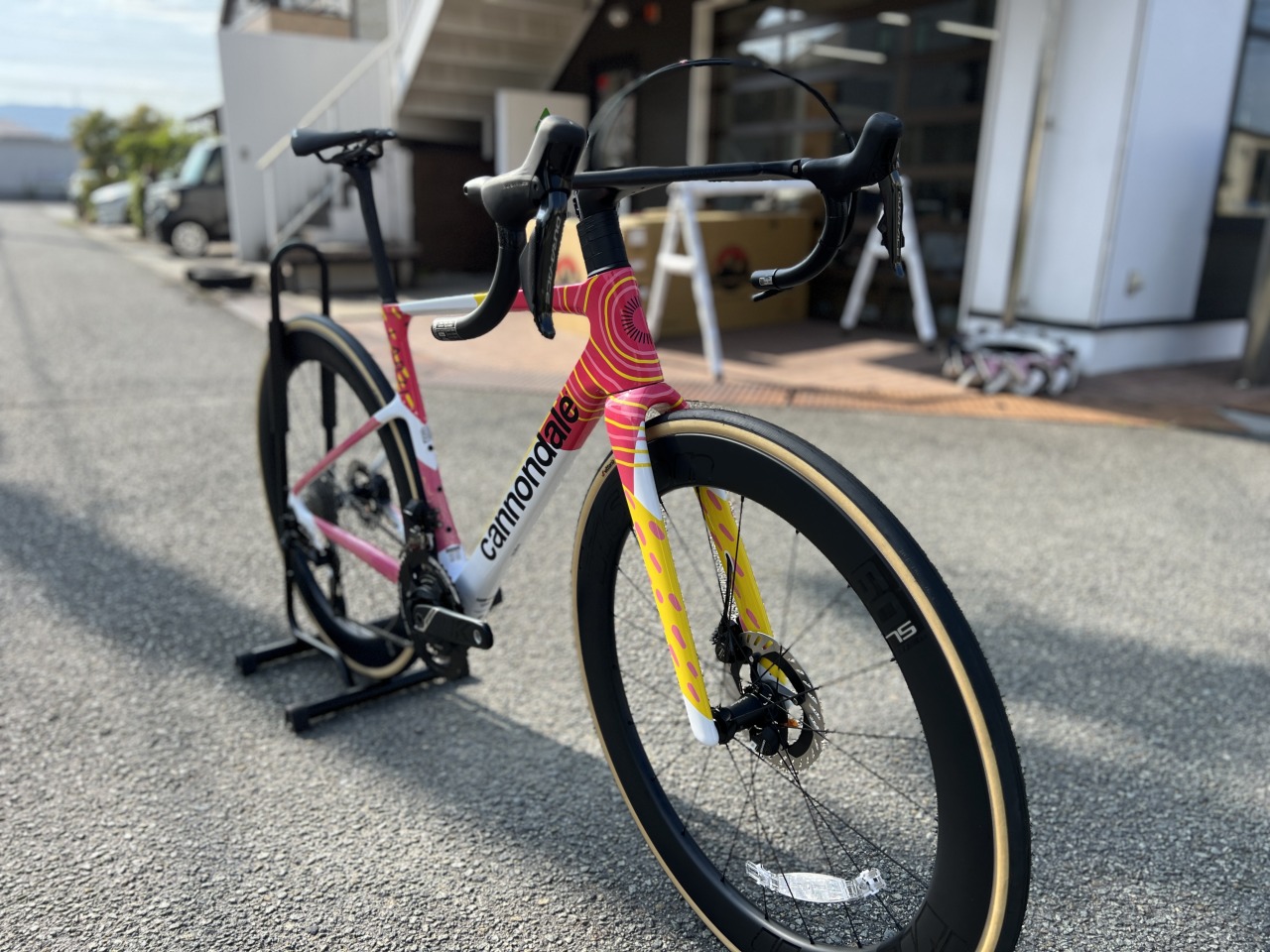 448E6338-E6A6-4B1F-BE81-980BA131963D | Climb cycle sports