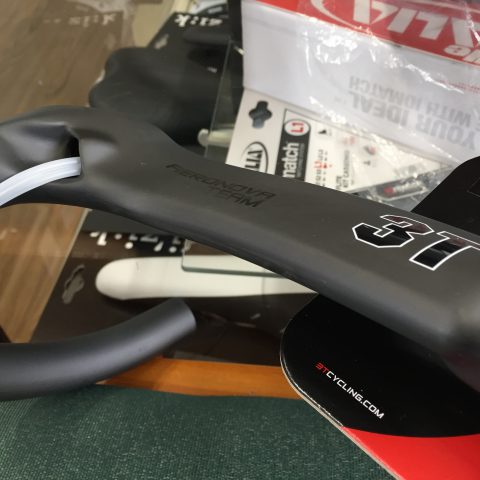 REYNOLDS46＆3T LTDカーボンハンドル・ステム取り付け！ – Climb